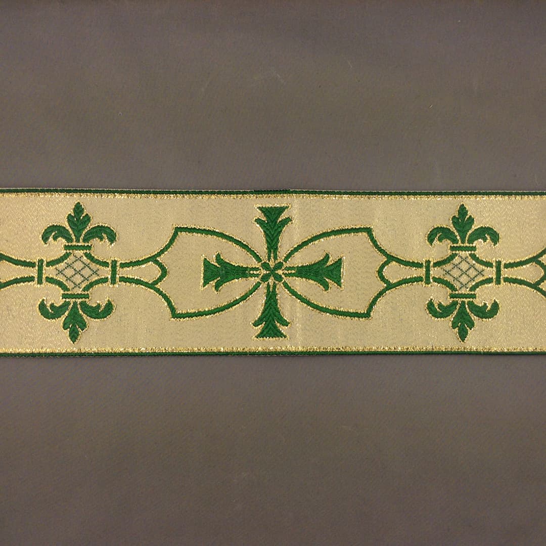 Fleury Latin Cross Applique | Church Stores